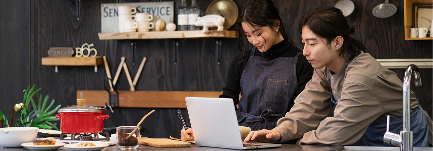 Custom F&B Solutions | Adamo Software